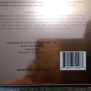 Ace Beaute | Makeup | Ace Beaute Glow Essentials Highlight Palette Bnib ...